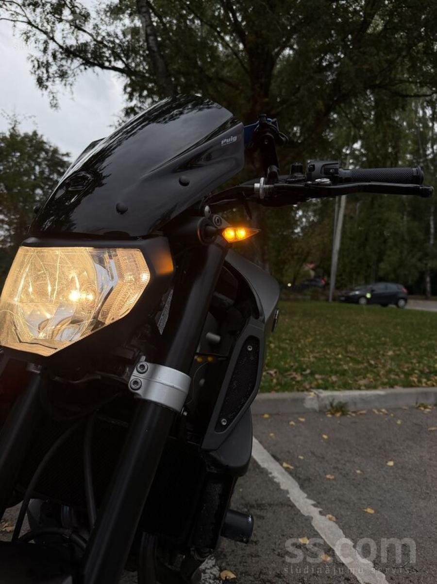 Yamaha MT 09 2014 in Riga, with an engine capacity of 0.85 L and mileage of 0 thousand km for 5550 €, photo 10 on AUTOMOTO.COM.LV
