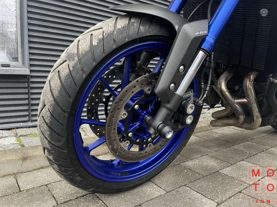 Yamaha MT 09 2015 Rīga, ar dzinēja tilpumu 0.85 L un nobraukumu 18 tūkst. km par 4999 €, foto 10 vietnē AUTOMOTO.COM.LV