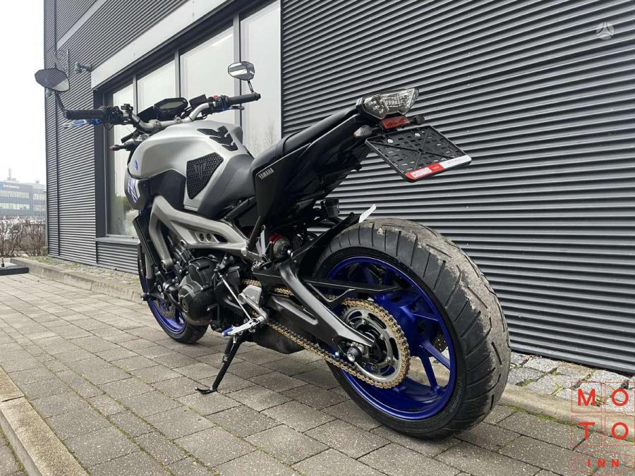 Yamaha MT 09 2015 Rīga, ar dzinēja tilpumu 0.85 L un nobraukumu 18 tūkst. km par 4999 €, foto 13 vietnē AUTOMOTO.COM.LV