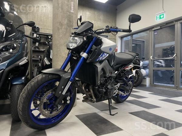 Yamaha MT 09 2015 Rīga, ar dzinēja tilpumu 0.85 L un nobraukumu 0 tūkst. km par 4999 €, foto 1 vietnē AUTOMOTO.COM.LV