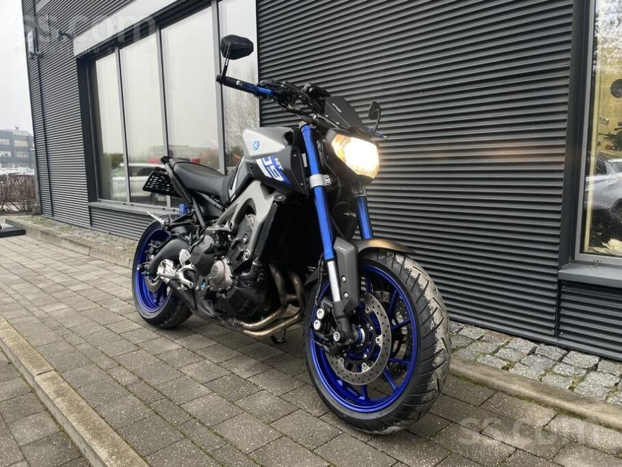 Yamaha MT 09 2015 in Riga, with an engine capacity of 0.85 L and mileage of 0 thousand km for 4899 €, photo 6 on AUTOMOTO.COM.LV