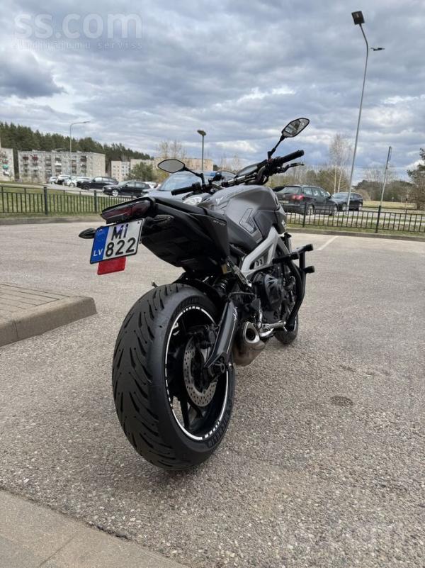 Yamaha MT 09 2015 in Daugavpils, with an engine capacity of 0.85 L and mileage of 0 thousand km for 7000 €, photo 9 on AUTOMOTO.COM.LV