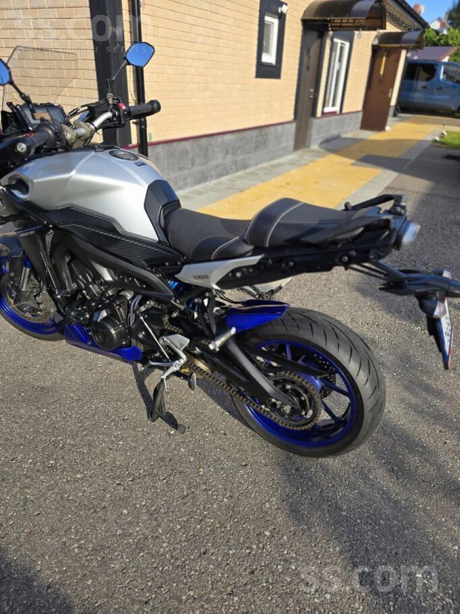 Yamaha MT 09 2016 in Daugavpils, with an engine capacity of 0.90 L and mileage of 0 thousand km for 6500 €, photo 1 on AUTOMOTO.COM.LV