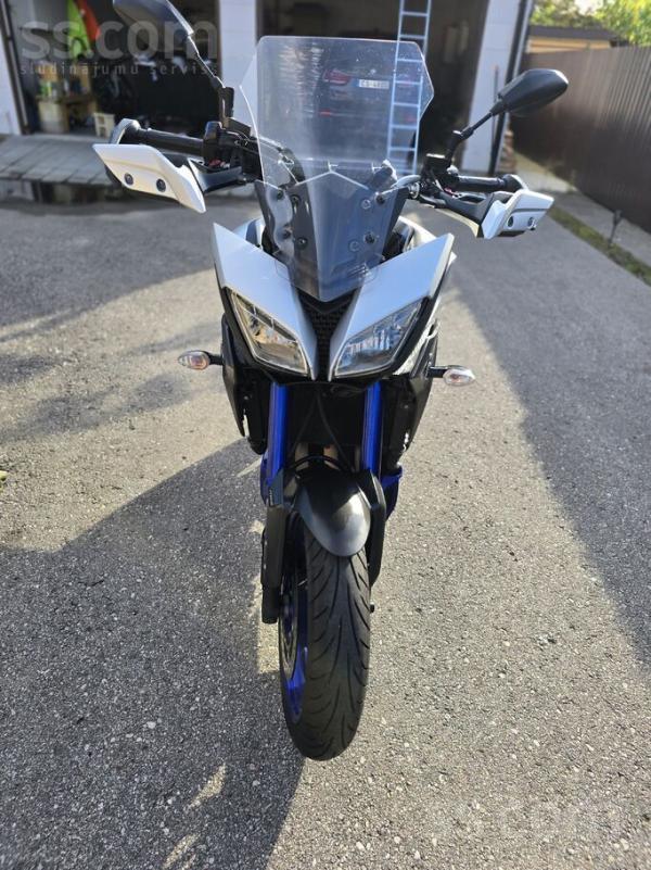 Yamaha MT 09 2016 in Daugavpils, with an engine capacity of 0.90 L and mileage of 0 thousand km for 5500 €, photo 1 on AUTOMOTO.COM.LV