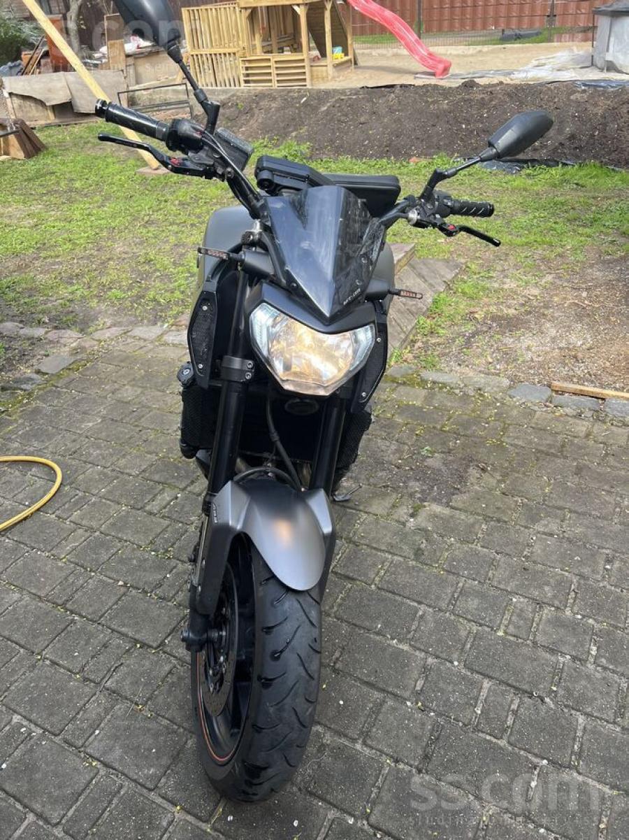 Yamaha MT 09 2017 in Riga, with an engine capacity of 0.85 L and mileage of 0 thousand km for 6000 €, photo 3 on AUTOMOTO.COM.LV