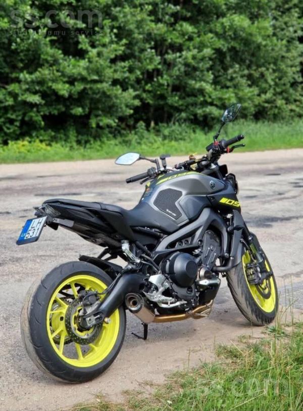Yamaha MT 09 2018 in Riga, with an engine capacity of 0.90 L and mileage of 0 thousand km for 5999 €, photo 2 on AUTOMOTO.COM.LV
