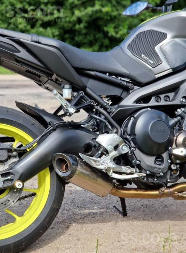 Yamaha MT 09 2018 in Riga, with an engine capacity of 0.90 L and mileage of 0 thousand km for 5999 €, photo 3 on AUTOMOTO.COM.LV