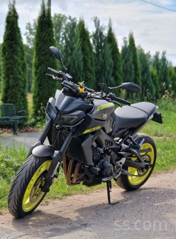 Yamaha MT 09 2018 in Riga, with an engine capacity of 0.90 L and mileage of 0 thousand km for 5999 €, photo 5 on AUTOMOTO.COM.LV
