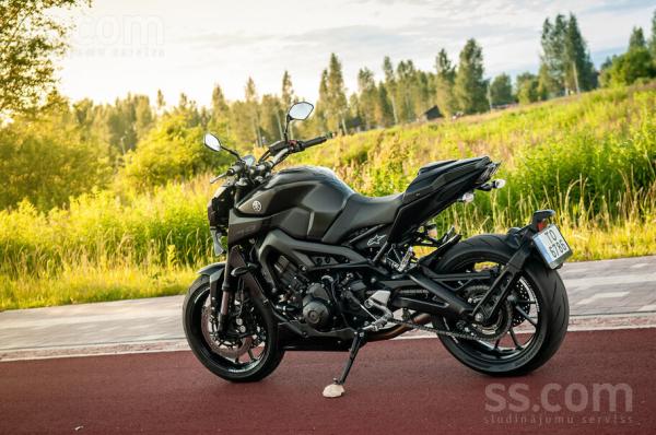 Yamaha MT 09 2019 in Jelgava, with an engine capacity of 0.90 L and mileage of 0 thousand km for 7800 €, photo 2 on AUTOMOTO.COM.LV