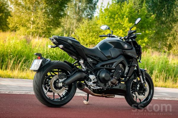 Yamaha MT 09 2019 in Jelgava, with an engine capacity of 0.90 L and mileage of 0 thousand km for 7800 €, photo 5 on AUTOMOTO.COM.LV
