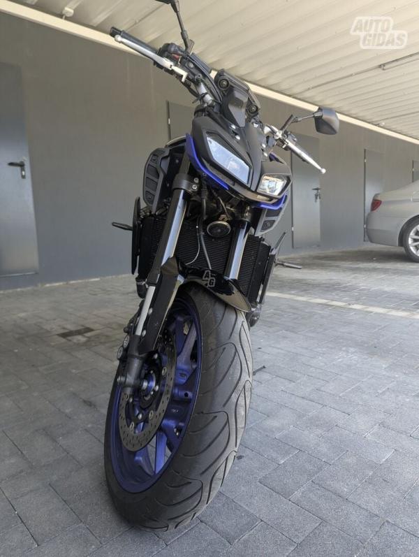 Yamaha MT 09 2019 in Klaipeda, with an engine capacity of 0.00 L and mileage of 8 thousand km for 6700 €, photo 4 on AUTOMOTO.COM.LV