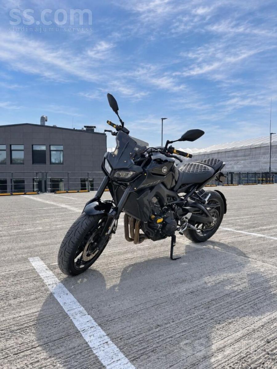 Yamaha MT 09 2019 in Riga, with an engine capacity of 0.80 L and mileage of 0 thousand km for 5900 €, photo 5 on AUTOMOTO.COM.LV