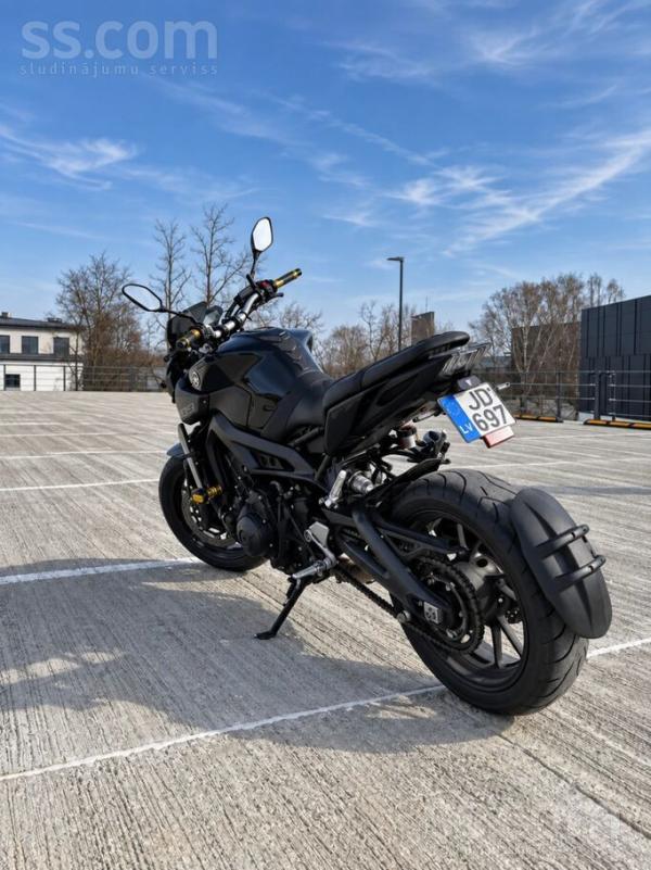Yamaha MT 09 2019 in Riga, with an engine capacity of 0.80 L and mileage of 0 thousand km for 5900 €, photo 8 on AUTOMOTO.COM.LV