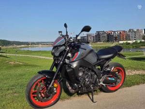 Yamaha MT 09 2021 in Kaunas, with an engine capacity of 0.89 L and mileage of 2 thousand km for 7949 €, photo 4 on AUTOMOTO.COM.LV