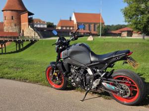 Yamaha MT 09 2021 in Kaunas, with an engine capacity of 0.89 L and mileage of 2 thousand km for 7949 €, photo 5 on AUTOMOTO.COM.LV