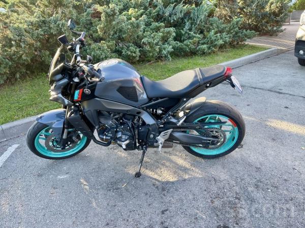 Yamaha MT 09 2022 in Riga, with an engine capacity of 0.89 L and mileage of 0 thousand km for 7000 €, photo 4 on AUTOMOTO.COM.LV