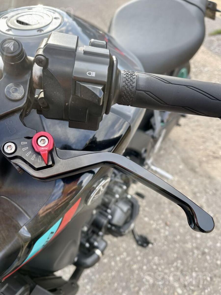 Yamaha MT 09 2022 in Riga, with an engine capacity of 0.90 L and mileage of 0 thousand km for 7000 €, photo 7 on AUTOMOTO.COM.LV