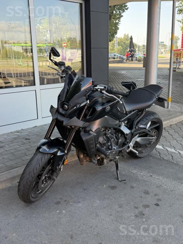 Yamaha MT 09 2022 in Riga, with an engine capacity of 0.90 L and mileage of 0 thousand km for 7700 €, photo 1 on AUTOMOTO.COM.LV