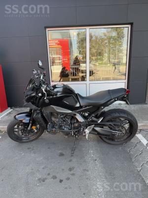 Yamaha MT 09 2022 in Riga, with an engine capacity of 0.90 L and mileage of 0 thousand km for 7700 €, photo 9 on AUTOMOTO.COM.LV
