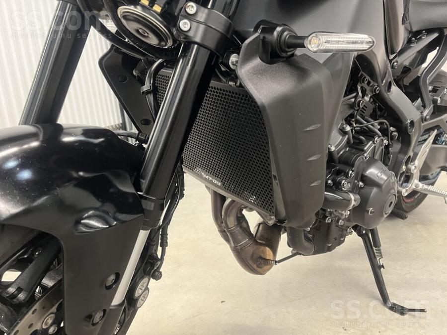 Yamaha MT 09 2023 in Riga, with an engine capacity of 0.89 L and mileage of 0 thousand km for 9000 €, photo 5 on AUTOMOTO.COM.LV