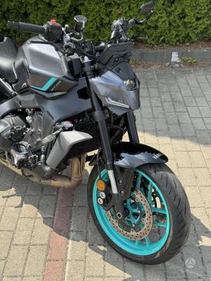 Yamaha MT 09 2024 in Alytus, with an engine capacity of 0.90 L and mileage of 12 thousand km for 7700 €, photo 6 on AUTOMOTO.COM.LV