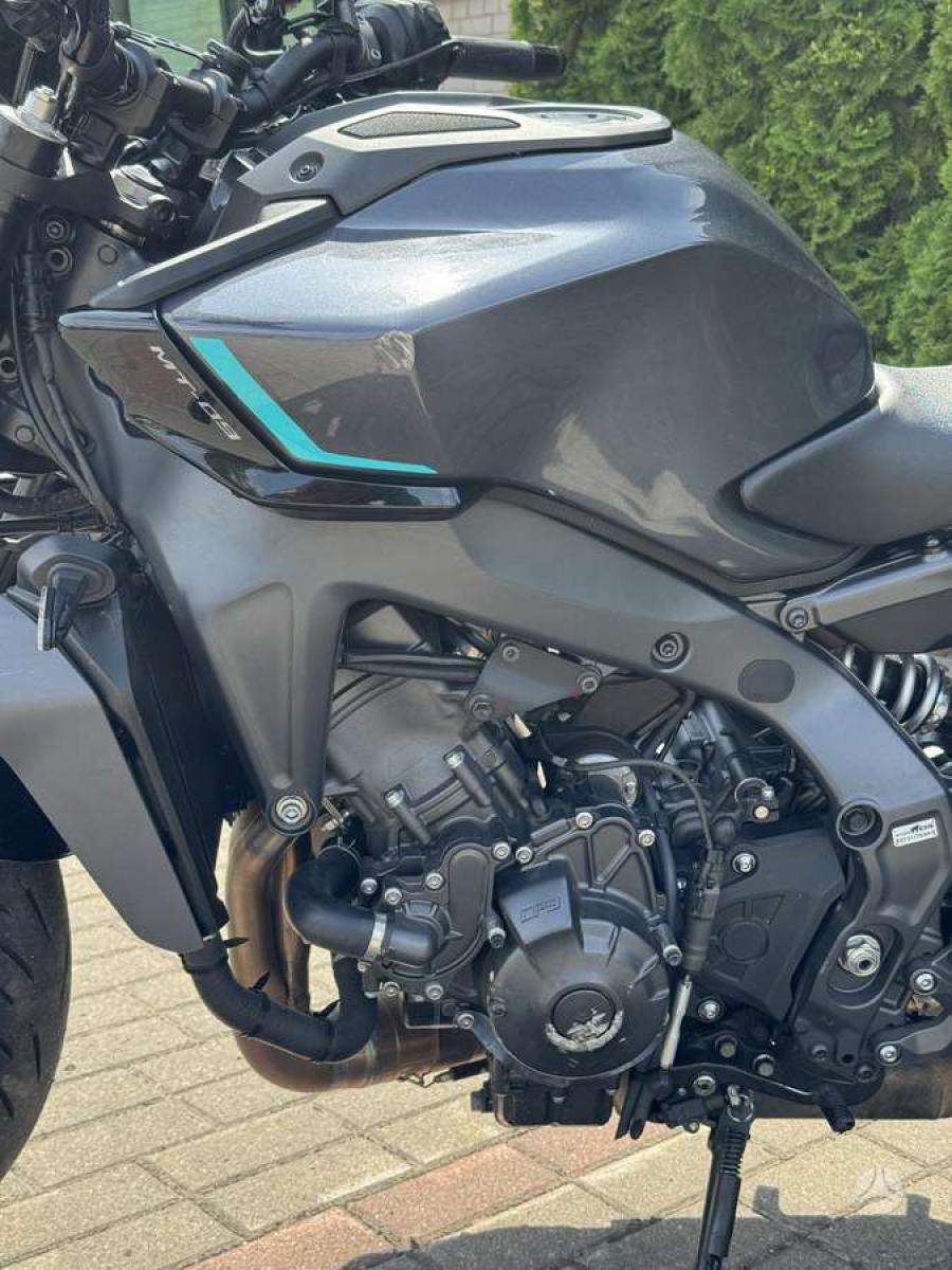 Yamaha MT 09 2024 in Alytus, with an engine capacity of 0.90 L and mileage of 12 thousand km for 7700 €, photo 10 on AUTOMOTO.COM.LV