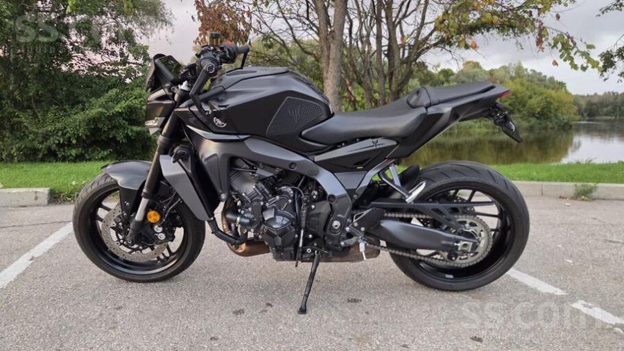 Yamaha MT 09 2024 in Riga, with an engine capacity of 0.89 L and mileage of 0 thousand km for 10500 €, photo 3 on AUTOMOTO.COM.LV