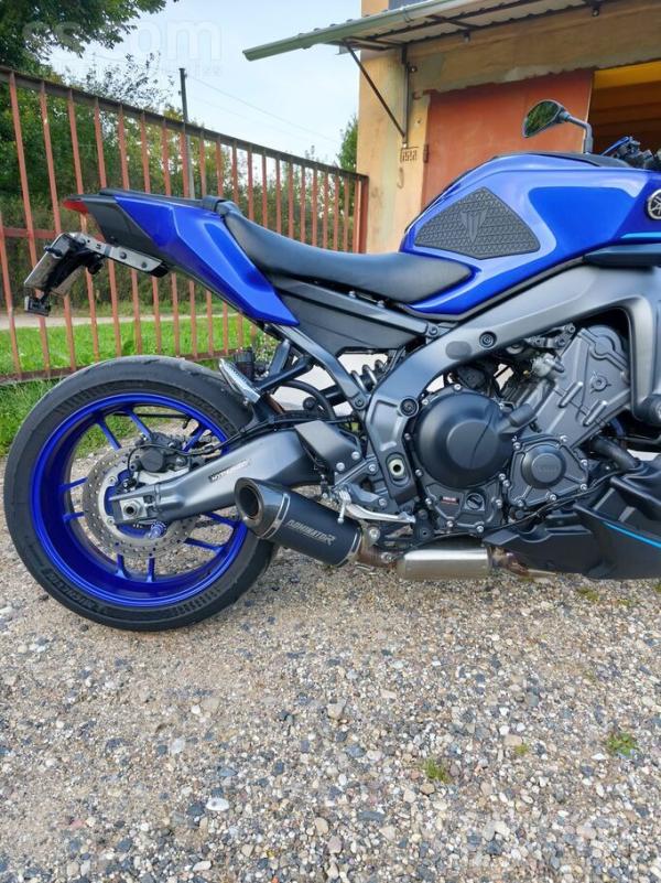 Yamaha MT 09 2024 in Daugavpils on AUTOMOTO.COM.LV Yamaha MT 09 2024 in Daugavpils, with an engine capacity of 0.89 L and mileage of 0 thousand km for 9800 €, photo 1 on AUTOMOTO.COM.LV