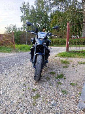 Yamaha MT 09 2024 in Daugavpils, with an engine capacity of 0.89 L and mileage of 0 thousand km for 9800 €, photo 8 on AUTOMOTO.COM.LV
