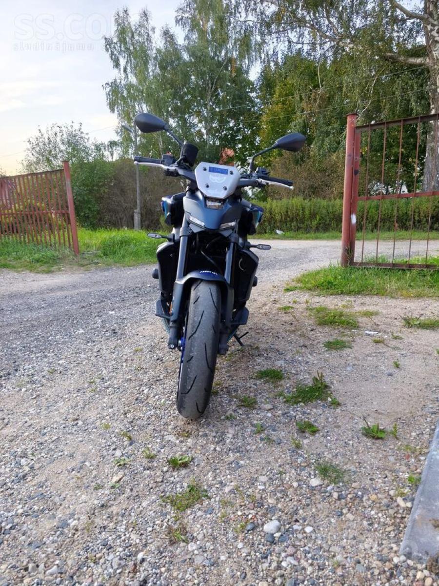 Yamaha MT 09 2024 in Daugavpils, with an engine capacity of 0.89 L and mileage of 0 thousand km for 9800 €, photo 8 on AUTOMOTO.COM.LV