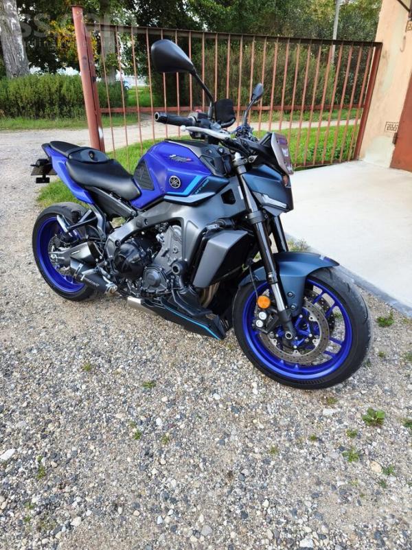 Yamaha MT 09 2024 in Daugavpils on AUTOMOTO.COM.LV Yamaha MT 09 2024 in Daugavpils, with an engine capacity of 0.89 L and mileage of 0 thousand km for 9800 €, photo 9 on AUTOMOTO.COM.LV