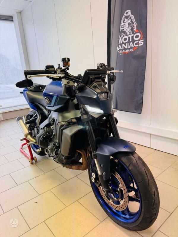 Yamaha MT 09 2025 in Kaunas, with an engine capacity of 0.89 L and mileage of 4 thousand km for 8550 €, photo 3 on AUTOMOTO.COM.LV