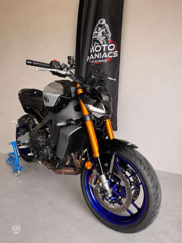 Yamaha MT 09 2025 in Kaunas, with an engine capacity of 0.89 L and mileage of 6 thousand km for 8990 €, photo 2 on AUTOMOTO.COM.LV
