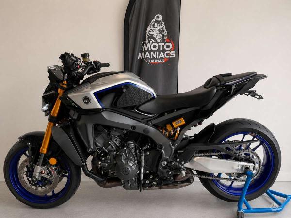 Yamaha MT 09 2025 in Kaunas, with an engine capacity of 0.89 L and mileage of 6 thousand km for 8990 €, photo 4 on AUTOMOTO.COM.LV
