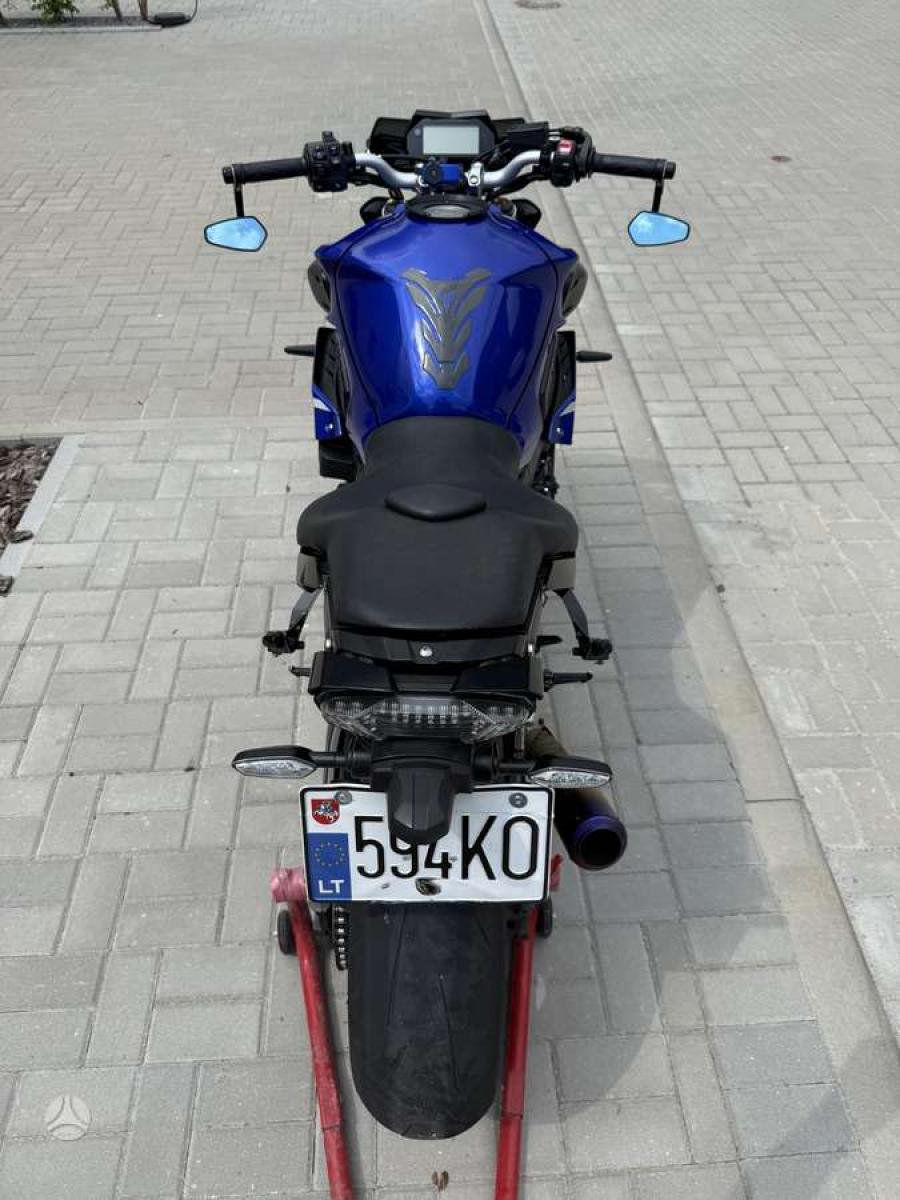 Blue Yamaha MT 10 2016 in Kaunas, with an engine capacity of 1.00 L and mileage of 28 thousand km for 8500 €, photo 8 on AUTOMOTO.COM.LV