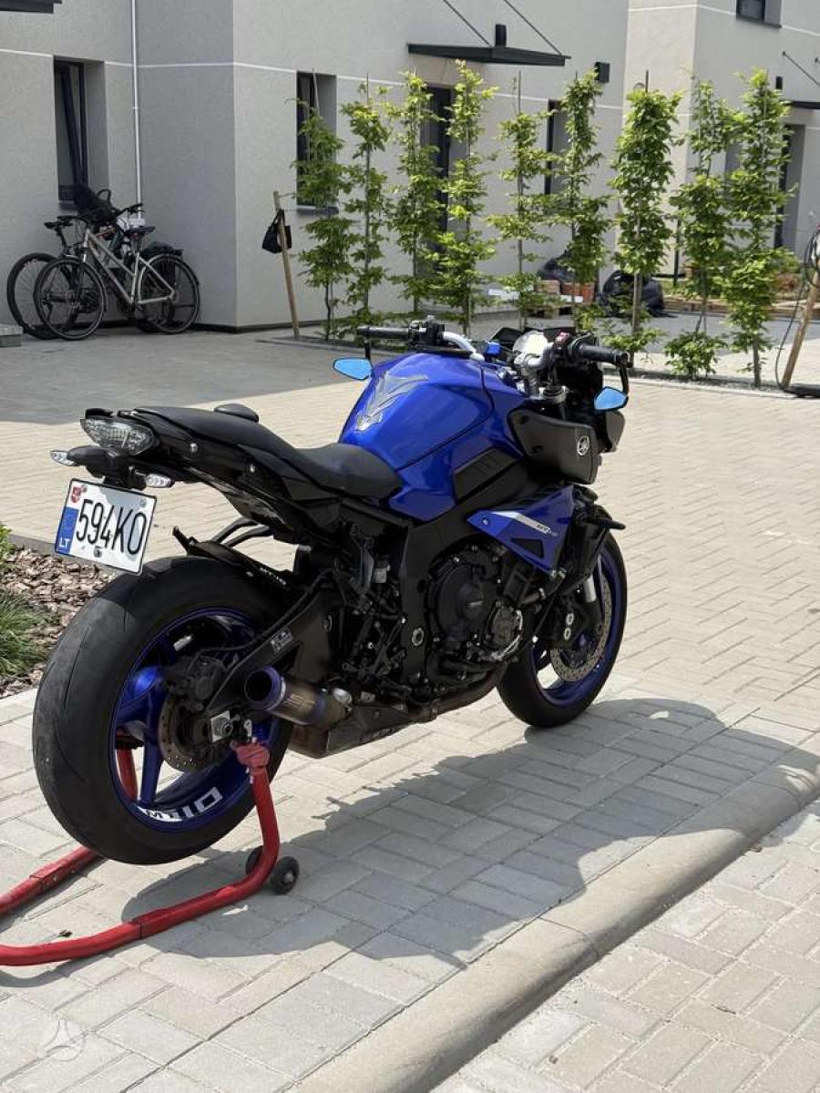 Blue Yamaha MT 10 2016 in Kaunas, with an engine capacity of 1.00 L and mileage of 28 thousand km for 8500 €, photo 10 on AUTOMOTO.COM.LV