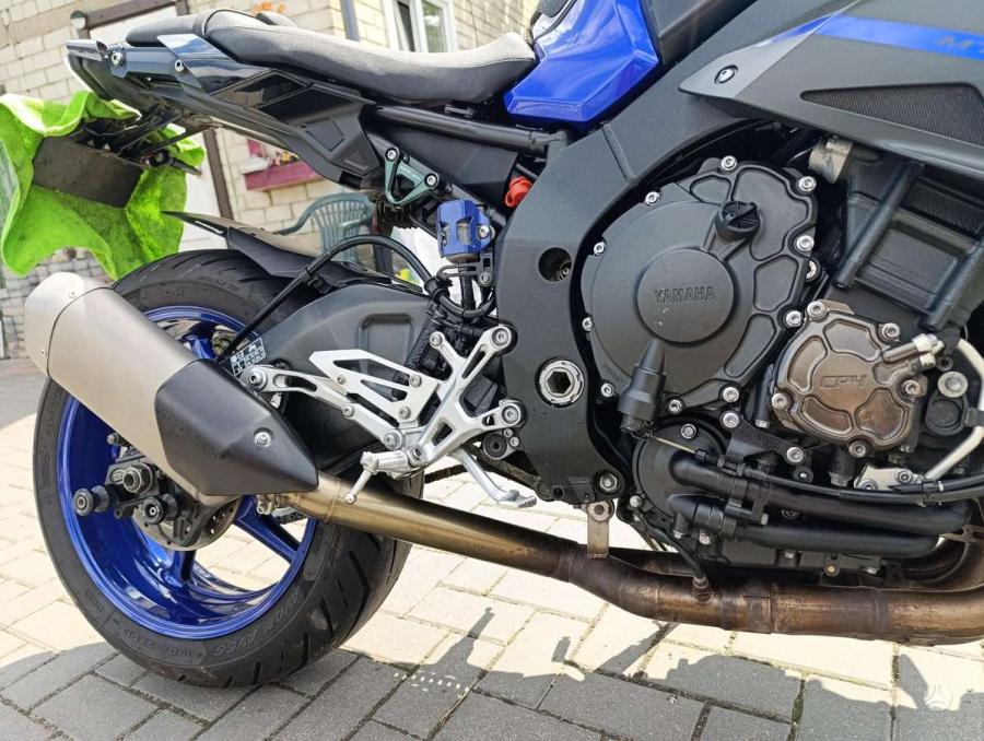 Blue Yamaha MT 10 2019 in Alytus, with an engine capacity of 1.00 L and mileage of 24 thousand km for 8900 €, photo 9 on AUTOMOTO.COM.LV