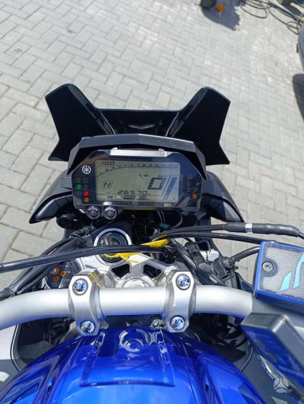 Синий Ямаха MT 10 2019 в Алитус, объемом двигателя 1.00 л и пробегом 24 тыс. км за 8900 €, фото 9 на AUTOMOTO.COM.LV