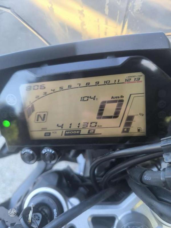 Grey Yamaha MT 10 2017 in Rietavas, with an engine capacity of 1.00 L and mileage of 41 thousand km for 7950 €, photo 1 on AUTOMOTO.COM.LV