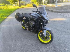 Grey Yamaha MT 10 2017 in Rietavas, with an engine capacity of 1.00 L and mileage of 41 thousand km for 7950 €, photo 3 on AUTOMOTO.COM.LV