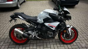 Grey Yamaha MT 10 2021 in Marijampole, with an engine capacity of 1.00 L and mileage of 13 thousand km for 3500 €, photo 3 on AUTOMOTO.COM.LV