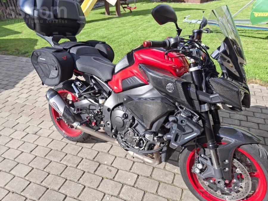 Yamaha MT 10 2010 Ventspils, ar dzinēja tilpumu 1.00 L un nobraukumu 0 tūkst. km par 10000 €, foto 5 vietnē AUTOMOTO.COM.LV
