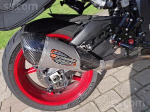 Yamaha MT 10 2010 Ventspils, ar dzinēja tilpumu 1.00 L un nobraukumu 0 tūkst. km par 10000 €, foto 6 vietnē AUTOMOTO.COM.LV