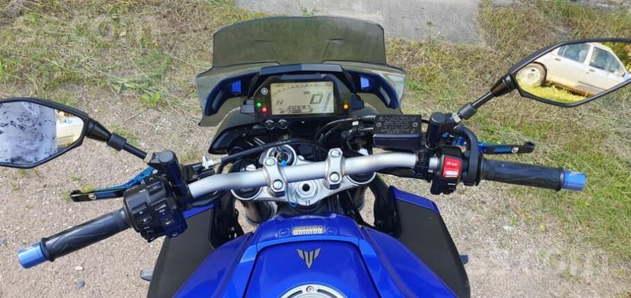 Yamaha MT 10 2016 Rīga, ar dzinēja tilpumu 1.00 L un nobraukumu 0 tūkst. km par 9500 €, foto 3 vietnē AUTOMOTO.COM.LV