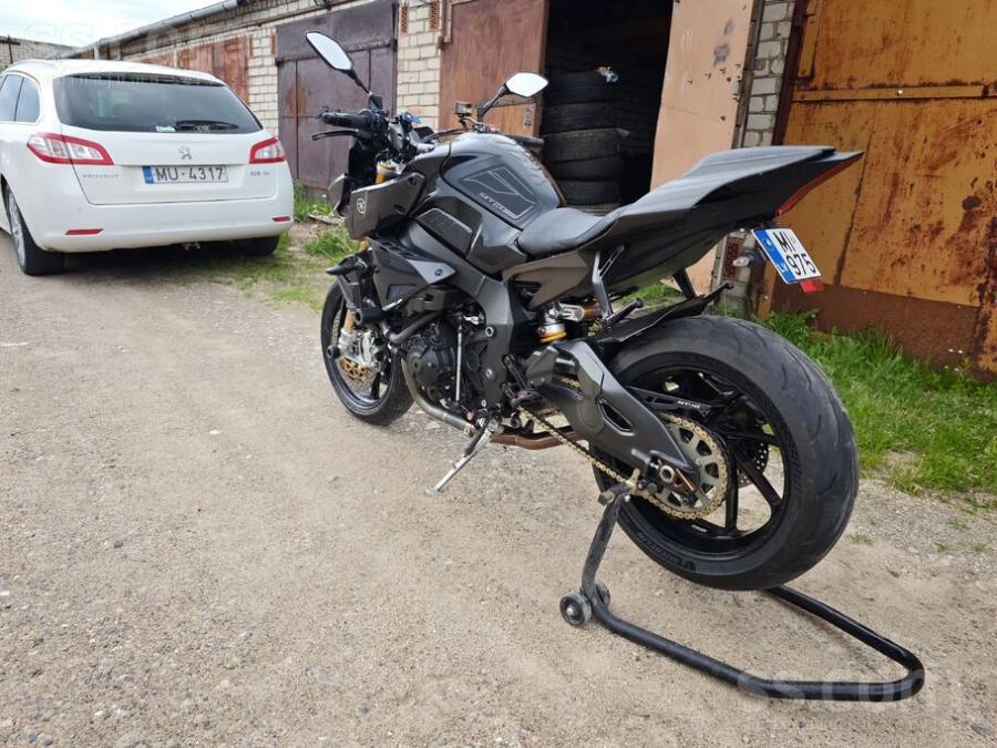Yamaha MT 10 2016 in Rezekne, with an engine capacity of 1.00 L and mileage of 0 thousand km for 11500 €, photo 4 on AUTOMOTO.COM.LV