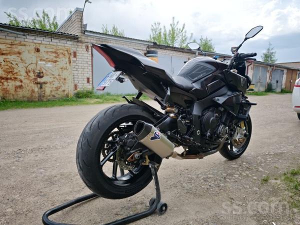 Ямаха MT 10 2016 в Резекне, объемом двигателя 1.00 л и пробегом 0 тыс. км за 11500 €, фото 4 на AUTOMOTO.COM.LV