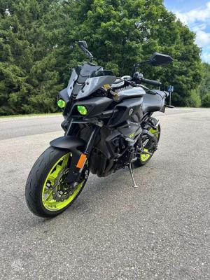 Yamaha MT 10 2016 in Telschi, with an engine capacity of 1.00 L and mileage of 19 thousand km for 8800 €, photo 7 on AUTOMOTO.COM.LV