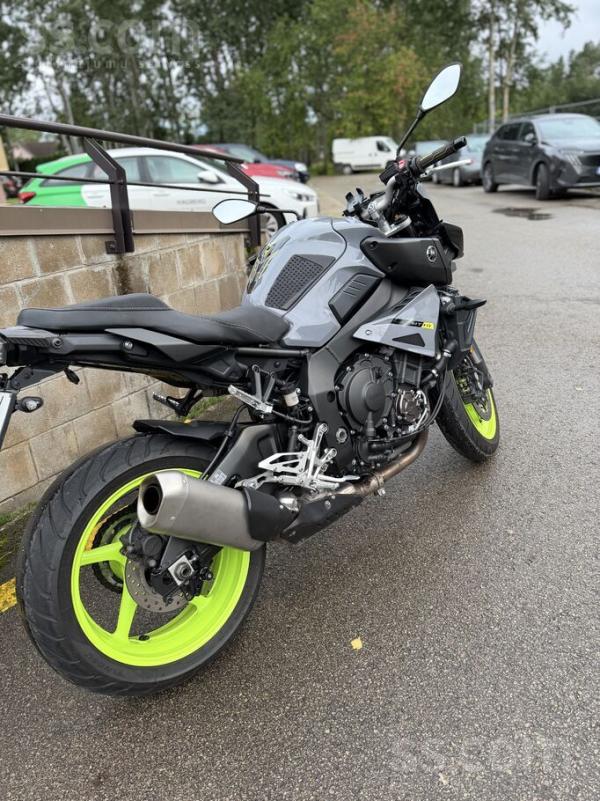 Yamaha MT 10 2016 Rīga, ar dzinēja tilpumu 1.00 L un nobraukumu 0 tūkst. km par 7700 €, foto 4 vietnē AUTOMOTO.COM.LV