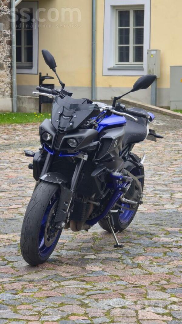 Yamaha MT 10 2017 Jēkabpils, ar dzinēja tilpumu 1.00 L un nobraukumu 0 tūkst. km par 8000 €, foto 2 vietnē AUTOMOTO.COM.LV