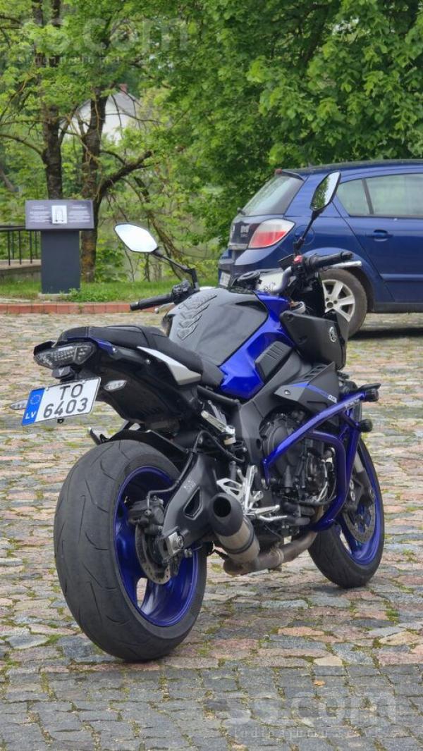 Yamaha MT 10 2017 Jēkabpils, ar dzinēja tilpumu 1.00 L un nobraukumu 0 tūkst. km par 8000 €, foto 4 vietnē AUTOMOTO.COM.LV